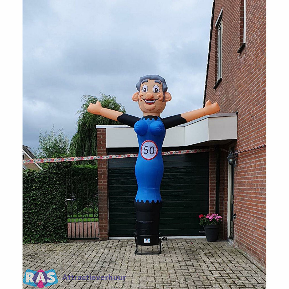 Opblaas Sarah huren ? Voor iedere vrouw die 50 jaar wordt een geschikte ...